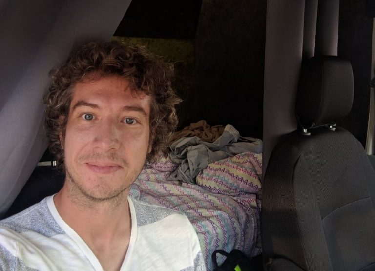 Everything You Need To Know About The "Green Comet" AKA Comet C/2022 E3 (ZTF) - Adler Planetarium